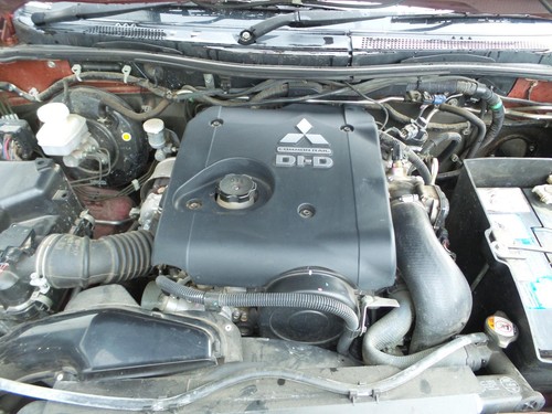 MITSUBISHI TRITON TRANSFER CASE MANUAL T/M 2.5 4D56 2 SWITCH TYPE ON ...