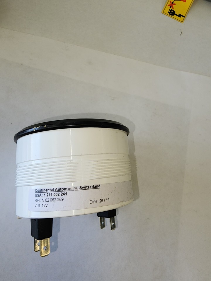 VDO Tachometer Gauge 12V 3000 RPM Paint Chipped | eBay