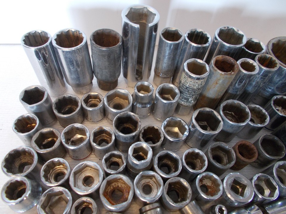 Large Lot of 210 + Assorted Sockets, Ratchets, Extensions & More 20LBS ...