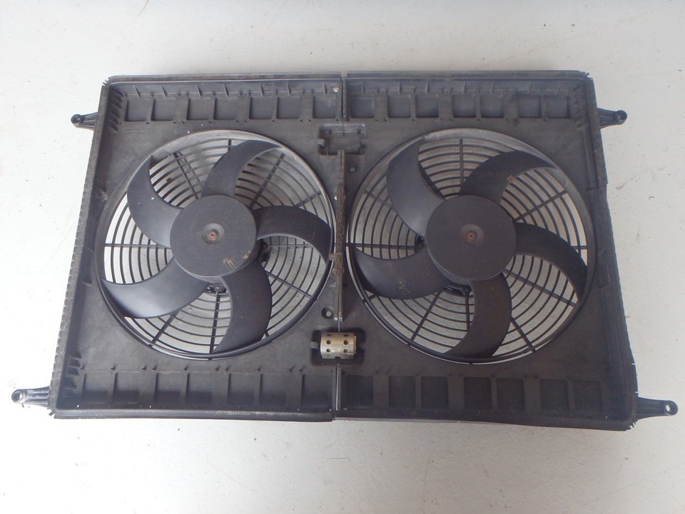 Maserati Coupe 4200 GT M138 Complete Radiator Fan Assembly J086 | eBay