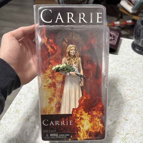 NECA Carrie White Prom Dress 2013 Remake OPEN | eBay