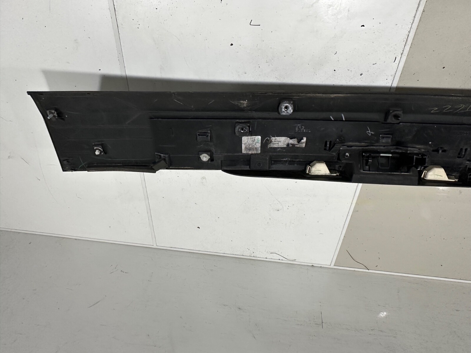 Genuine 2012 - 2017 Dodge Grand Caravan Tailgate Lift Gate Trim | eBay