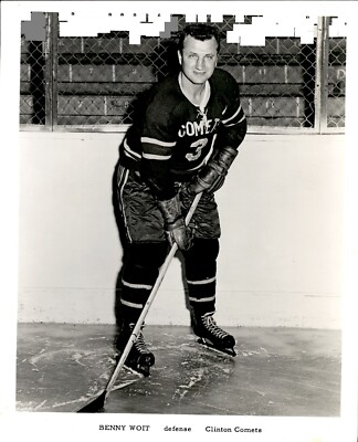 PF4 Orig Photo BENNY WOIT 1961-65 CLINTON COMETS DEFENSE HOCKEY DET ...