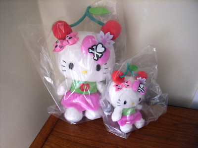 Tokidoki Hello Kitty Plush Midnight Metropolis Set of 2 Beary Cherry 10 ...