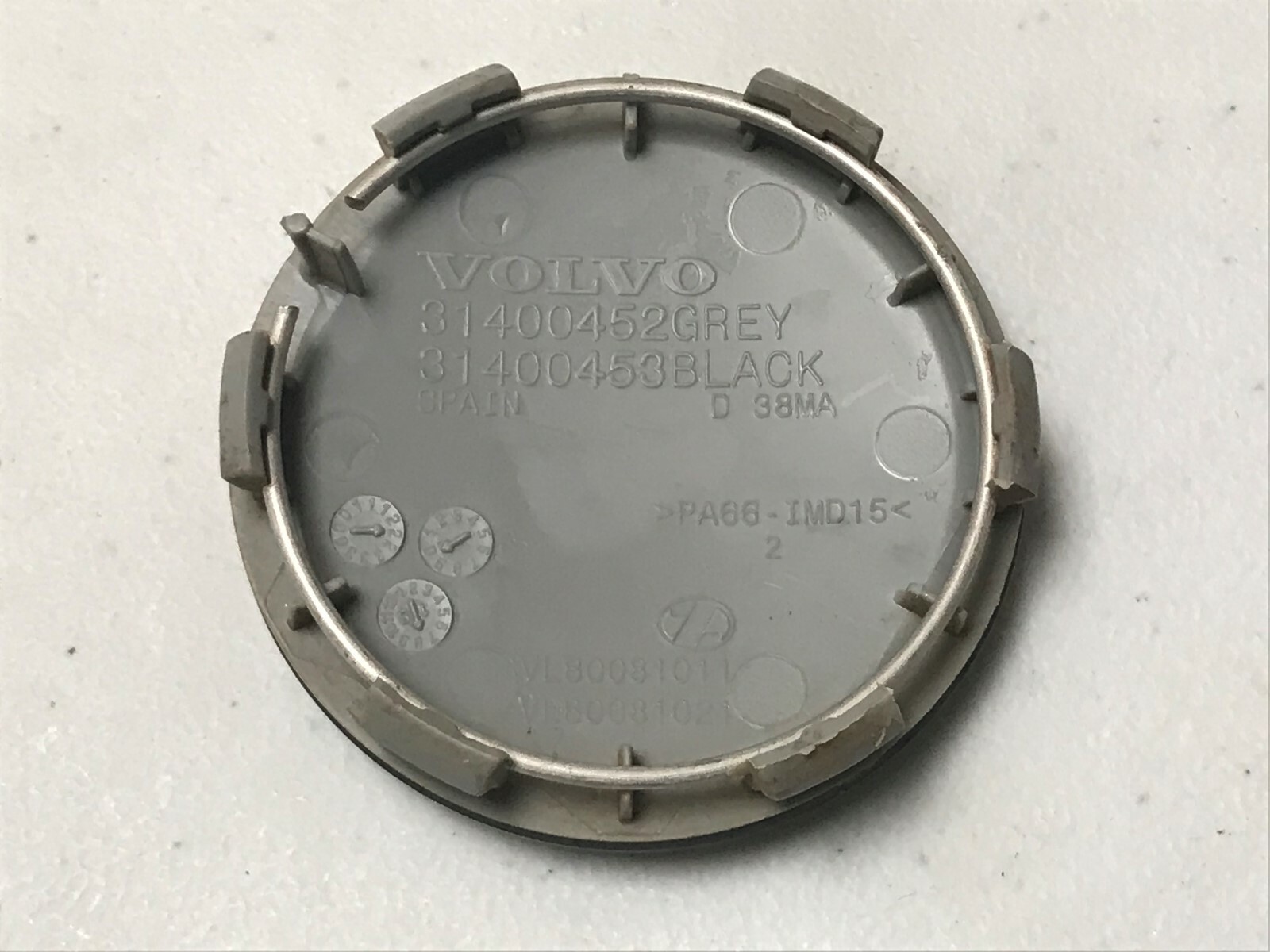 Volvo OEM Wheel Center Cap 31400452 VLB0081011 VLB0081021 Black Blue ...