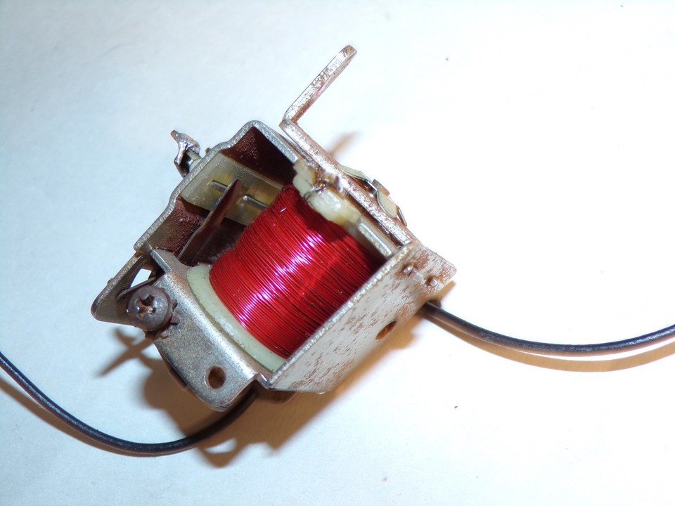 Vintage Original Lionel 2 position reverse unit for later 1959-60 alco ...