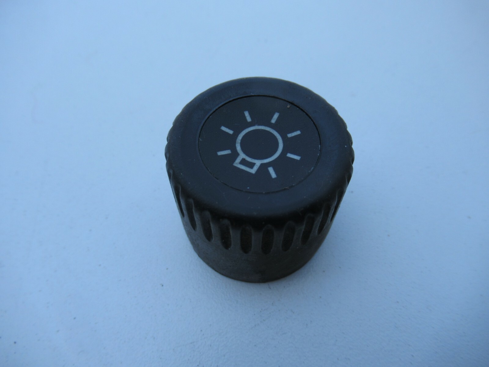 Porsche 944 / 968 ('86-'95) Headlight Switch Knob 94461353301 | eBay