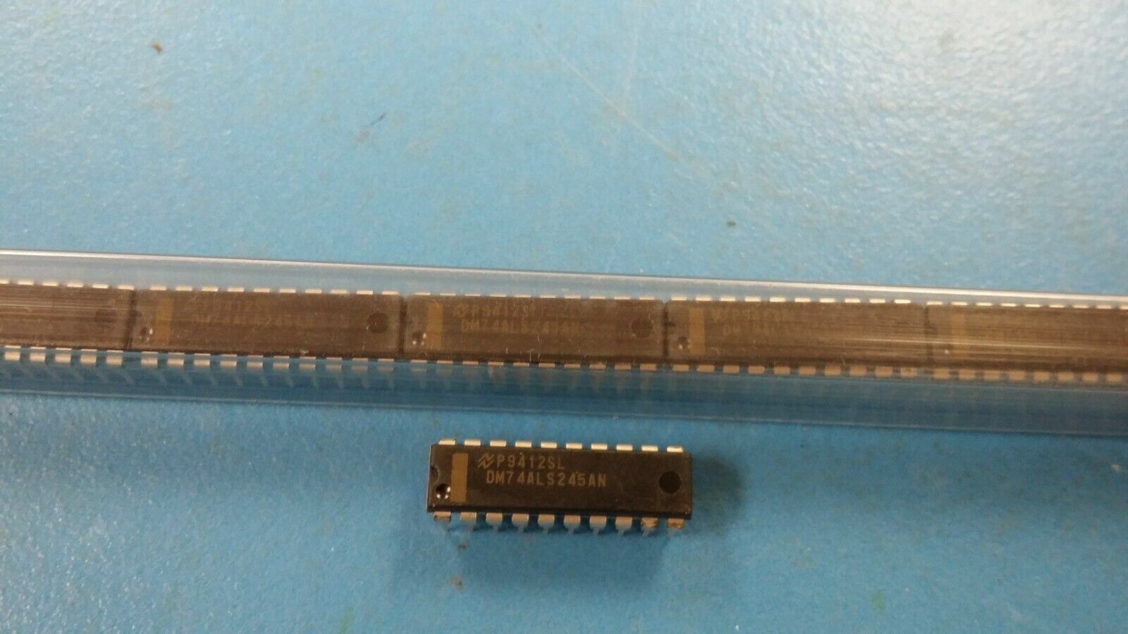 (18 PCS) DM74ALS245AN NSC Bus Transceiver 1-Func 8-Bit True Output TTL ...