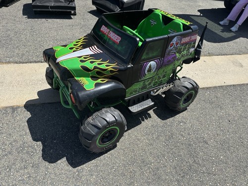 Gravedigger power wheels 24v Ride On (used) Monster Jam Ridable Large ...