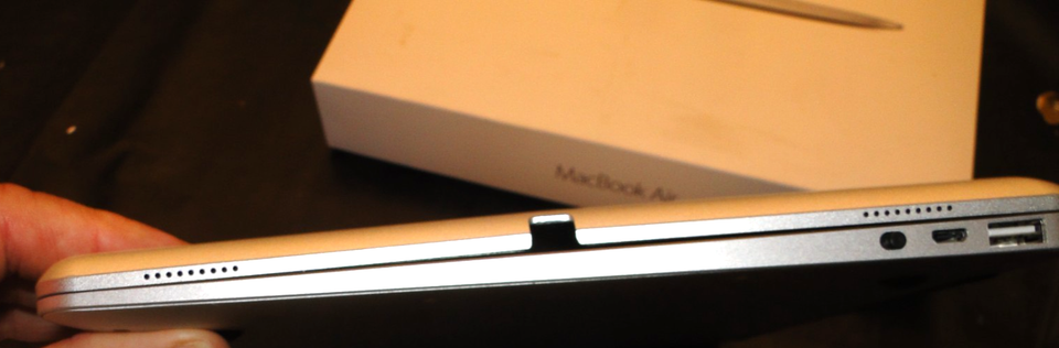 Apple MacBook Air 13" ? Silver FOR PARTS, No Screen, Only Cover and ...