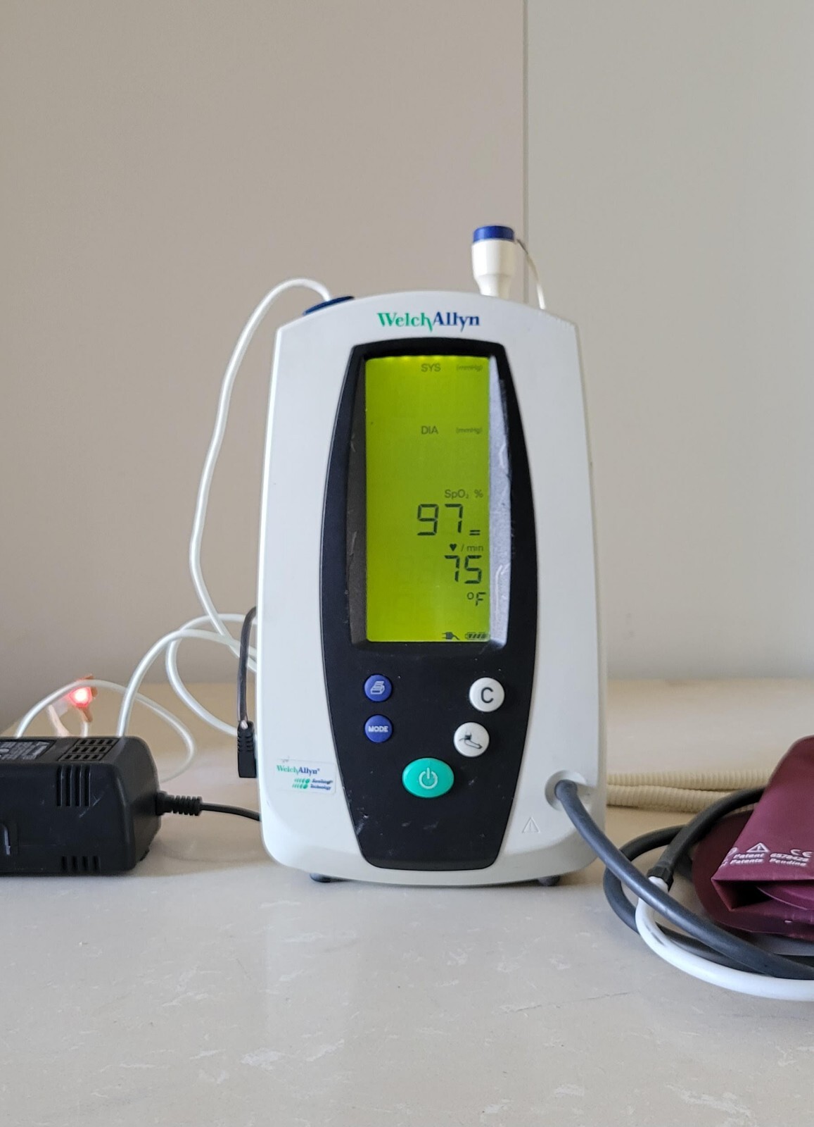 WELCH ALLYN 420 SERIES SPOT VITAL SIGN MONITOR, NIBP, SPO2 ...