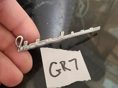 1946 47 48 CHRYSLER WINDSOR DASH / GLOVE BOX EMBLEM OEM MOPAR ...BIN ...