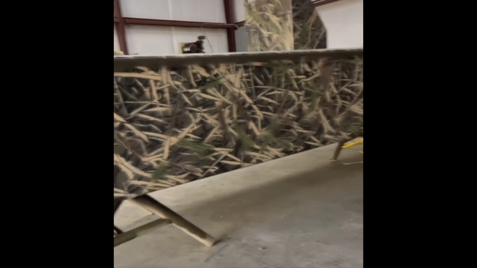 Redleg Camo ™ Razor Grass © 2 piece duck boat camo stencil kit | eBay