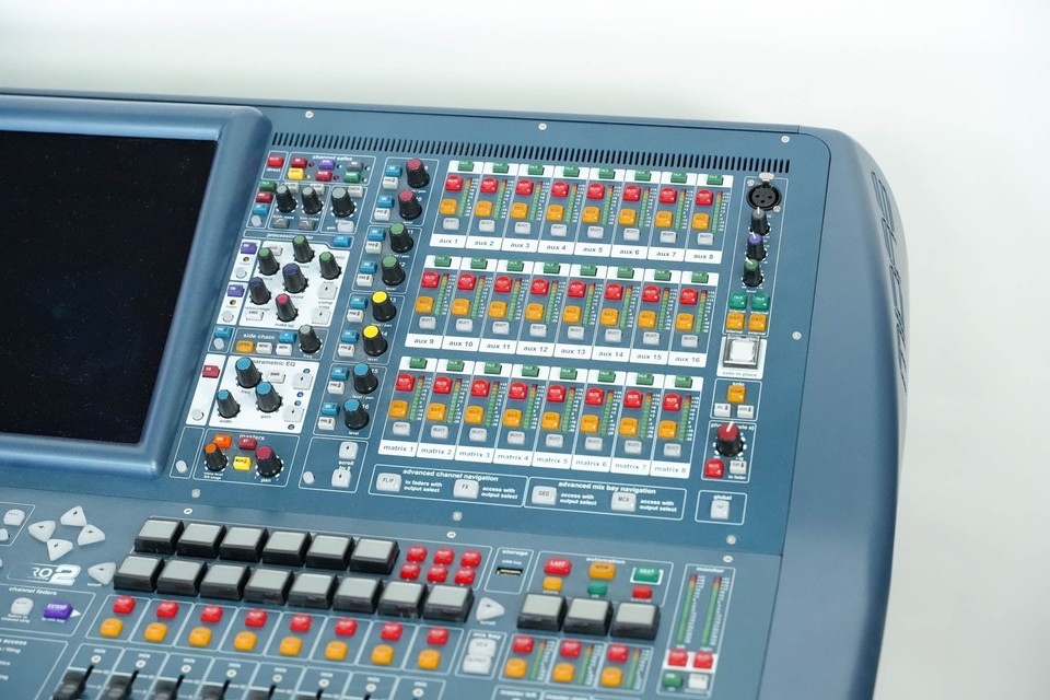 Midas PRO2 Live Digital Audio Mixing Console CG01E3R | eBay