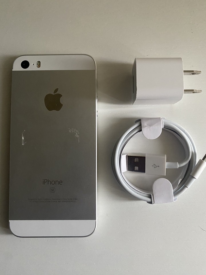 Apple iPhone SE - 16 GB - Silver (Unlocked) | eBay