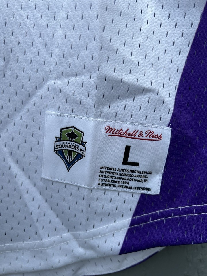 Mitchell & Ness Seattle Sounders FC Retro Jersey Size L | eBay