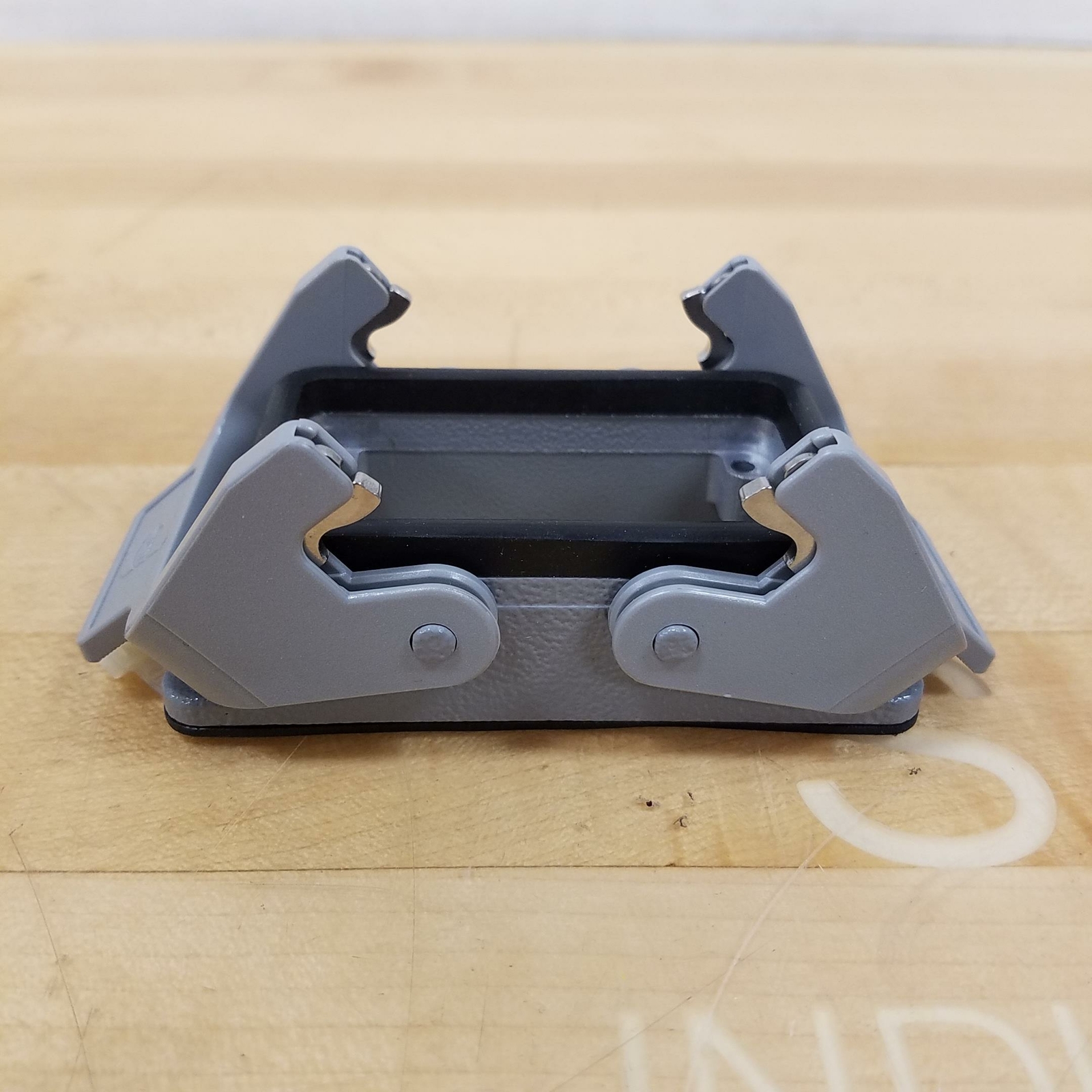 HARTING Han B. QB 1 Panel Levers New* #247167 for sale online | eBay