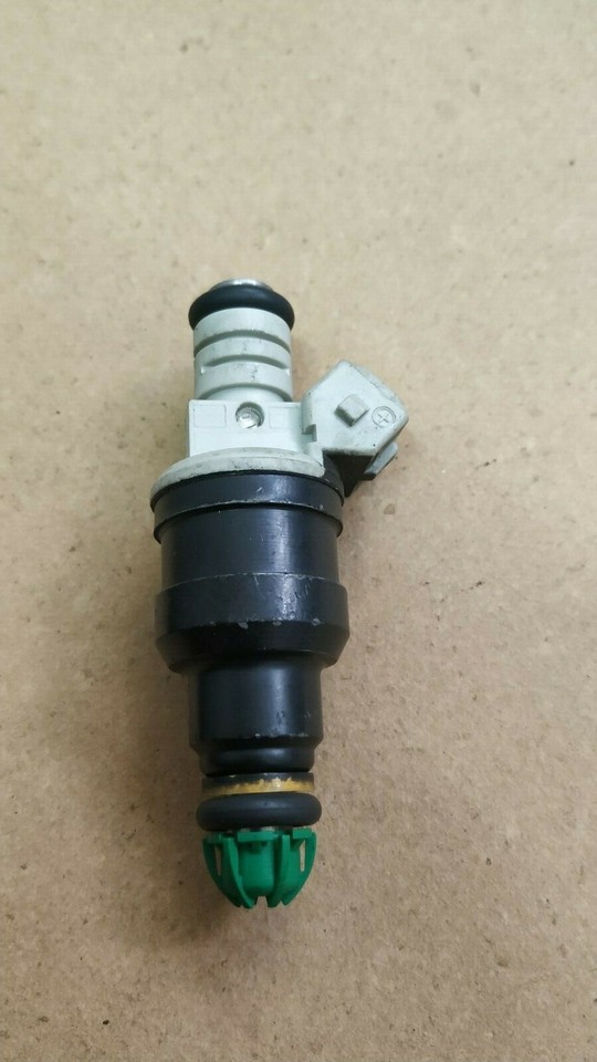 BMW E36 E34 injector M50B20 genuine 13641730059 @NEW@ 320i 520i Bosch ...