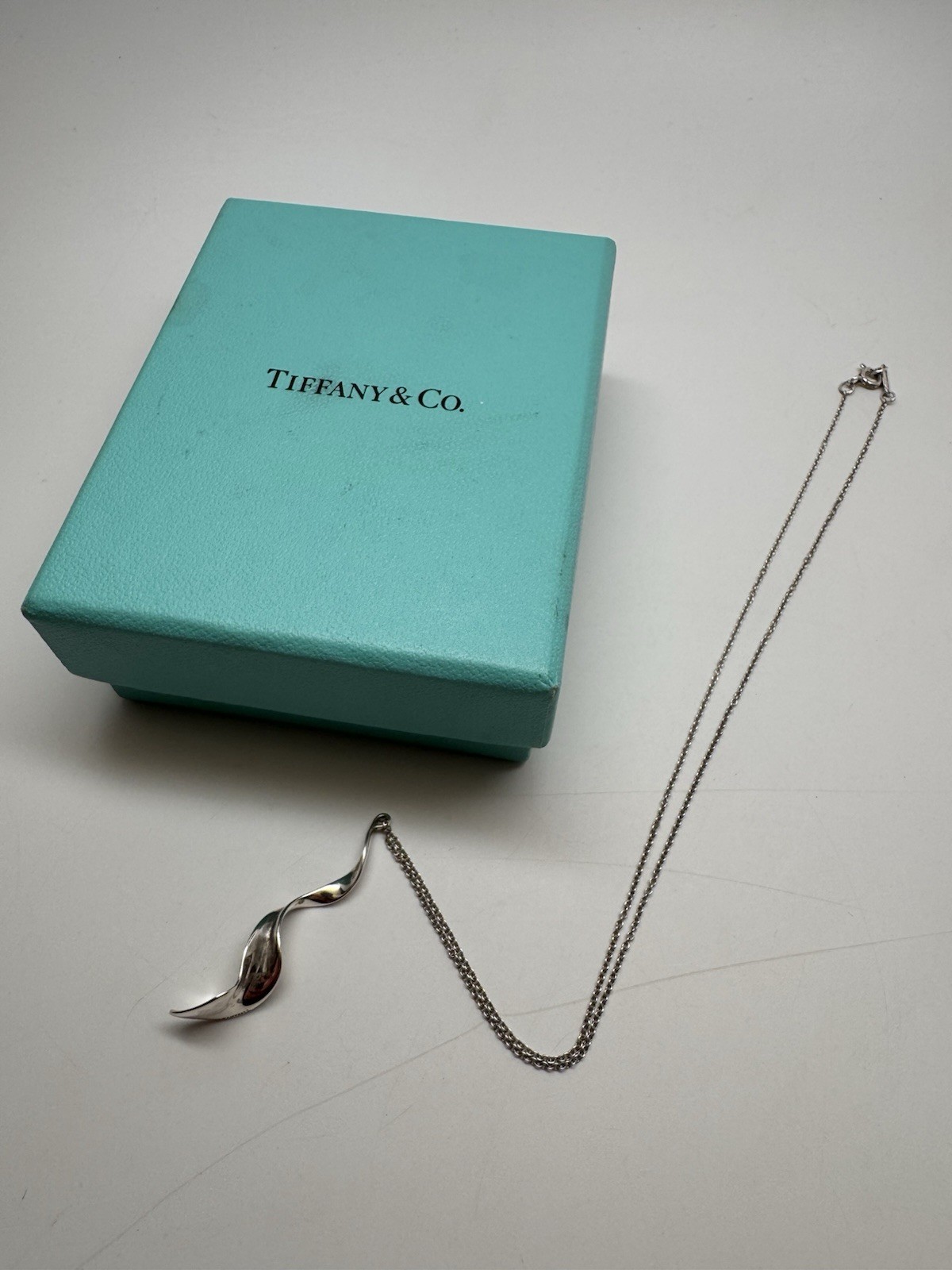 Tiffany & Co. Frank Gehry Orchid Drop Necklace .925 S… - Gem