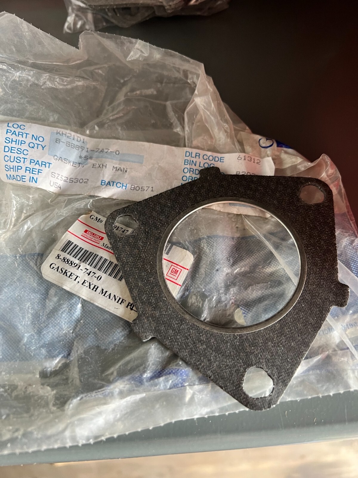 GENUINE NEW Isuzu Exhaust Manifold Gasket 8-88891-747-0 | OEM | Exhaust ...