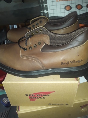NIB Red Wing 4407 Made In USA Steel Toe Shoe Leather Men Shoes size 9 ...