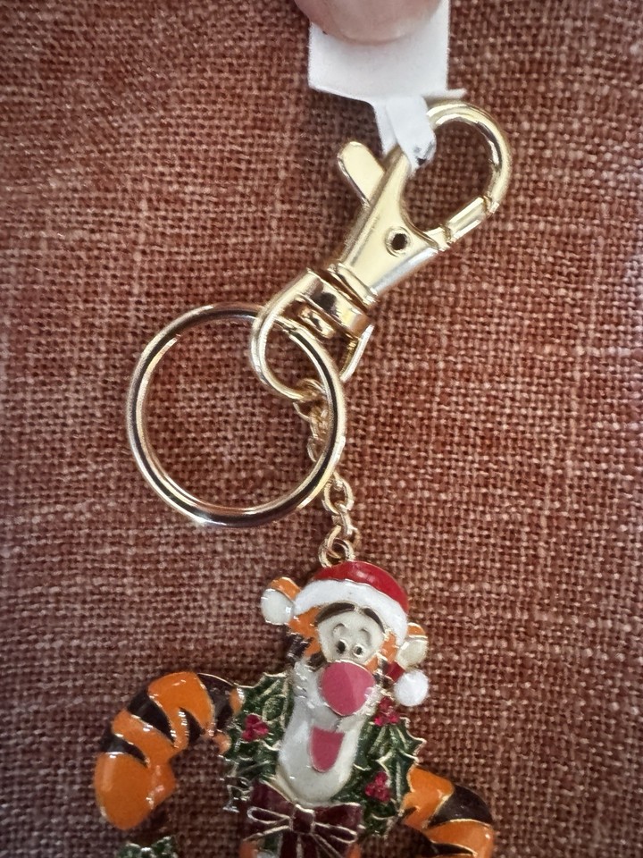 Disney Baublebar Disney Tigger Christmas Wreath Bag Charm Keychain ...