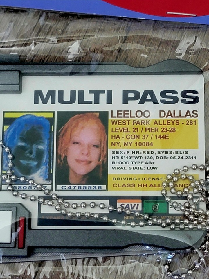 Loot Crate Exclusive The Fifth Element Leeloo Dallas Multi Pass NEW | eBay