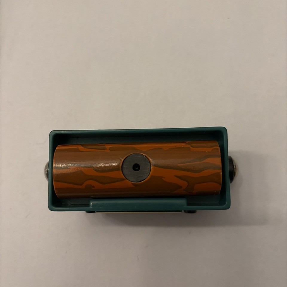 Thomas Wooden Train Dash and the Jumping Jobi Wood Logging Station Log ...