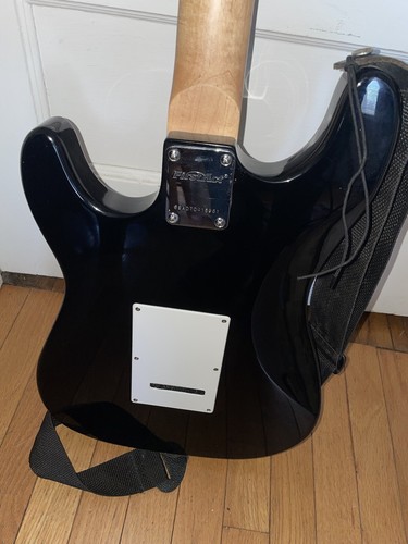 First Act ME301 Double Cutaway Six-String Right-Handed Electric Guitar ...