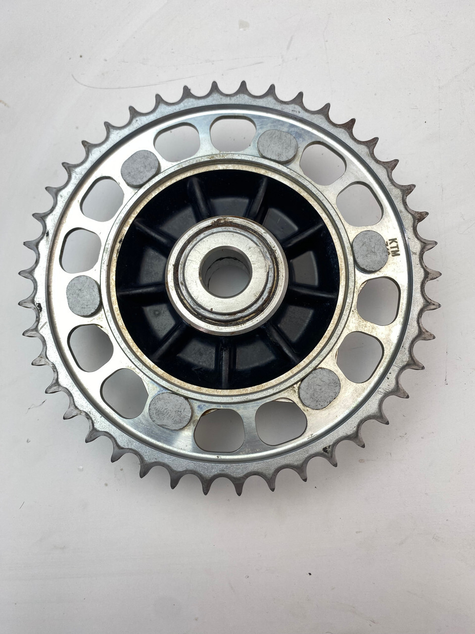 Rear sprocket carrier cush drive hub KTM 990 1190 1090 1290 Adventure ...