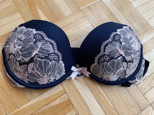 BH 70 D. Hunkemöller! | eBay.de