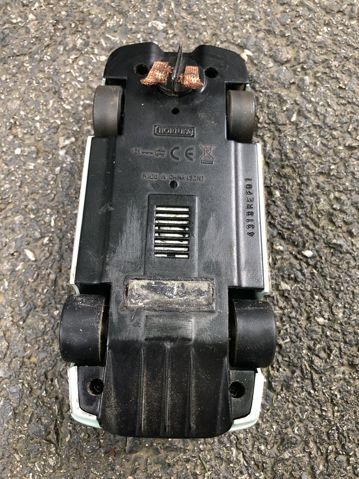 1:32 Hornby SCALEXTRIC slot car #21 Pilot 7 Racing Powder Blue/Black ...