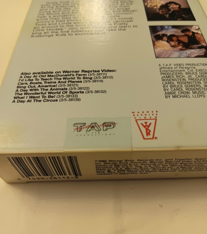 KIDSONGS Good Night, Sleep Tight Music Video Stories Songs RARE View ...