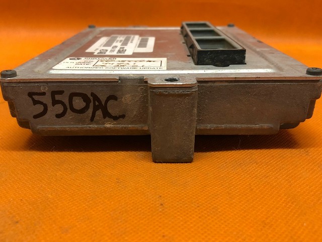 01 Dodge RAM Pickup Truck 5.9 V8 at ECM ECU Engine Computer PCM ...