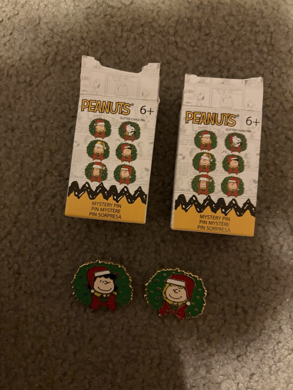 Lucy & Sally Peanuts Loungefly Mystery Wreath Pins | eBay