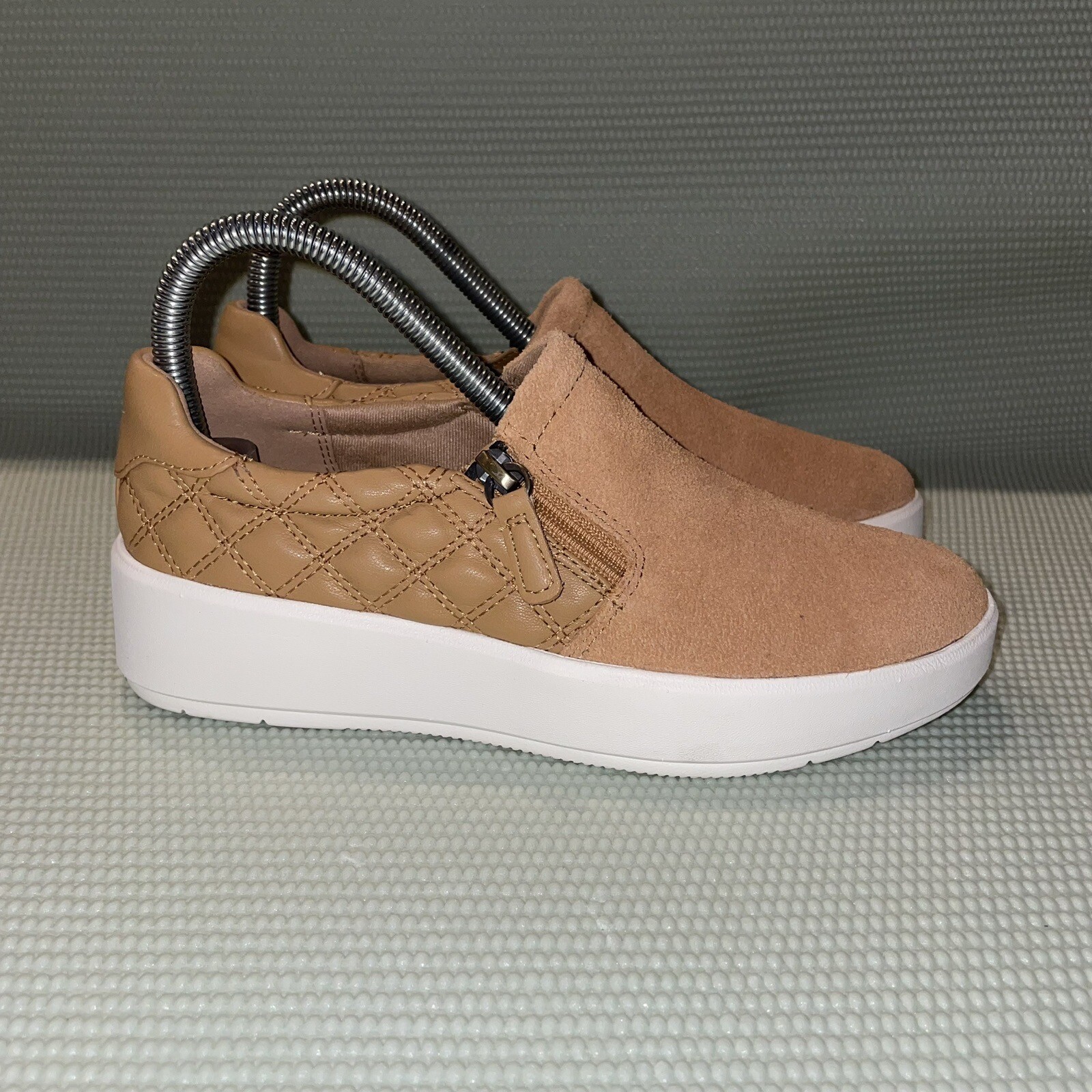 Clarks Layton Step Light Women’s Size 6 13281 Tan Combi Lightweight ...