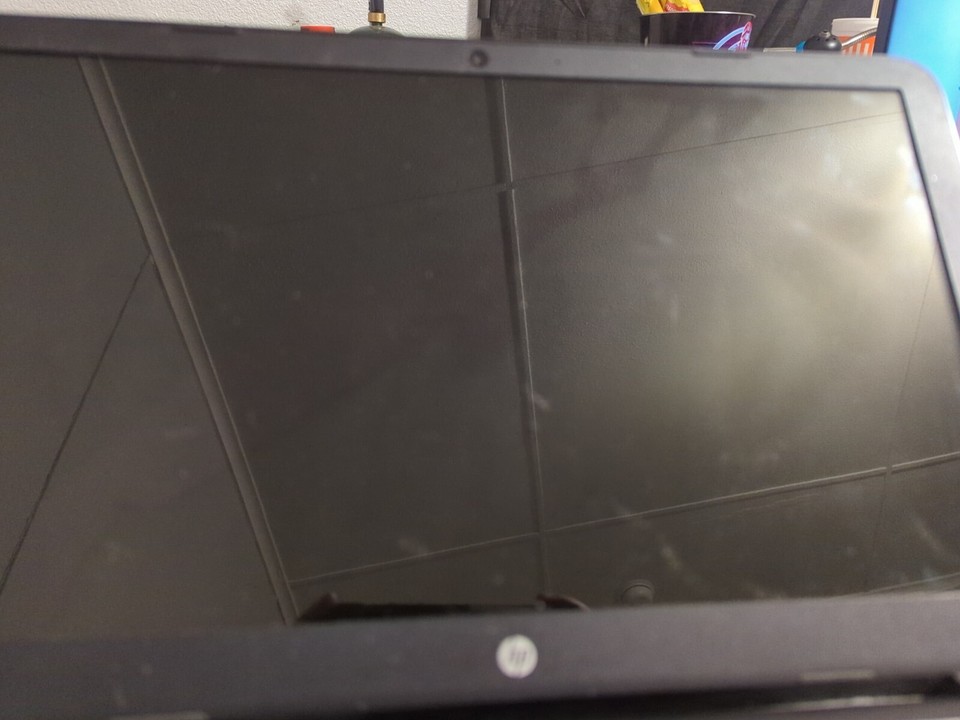 HP Notebook 15-f272wm 15.6" (500GB HDD, Intel Pentium, 2.16GHz, 4GB ...