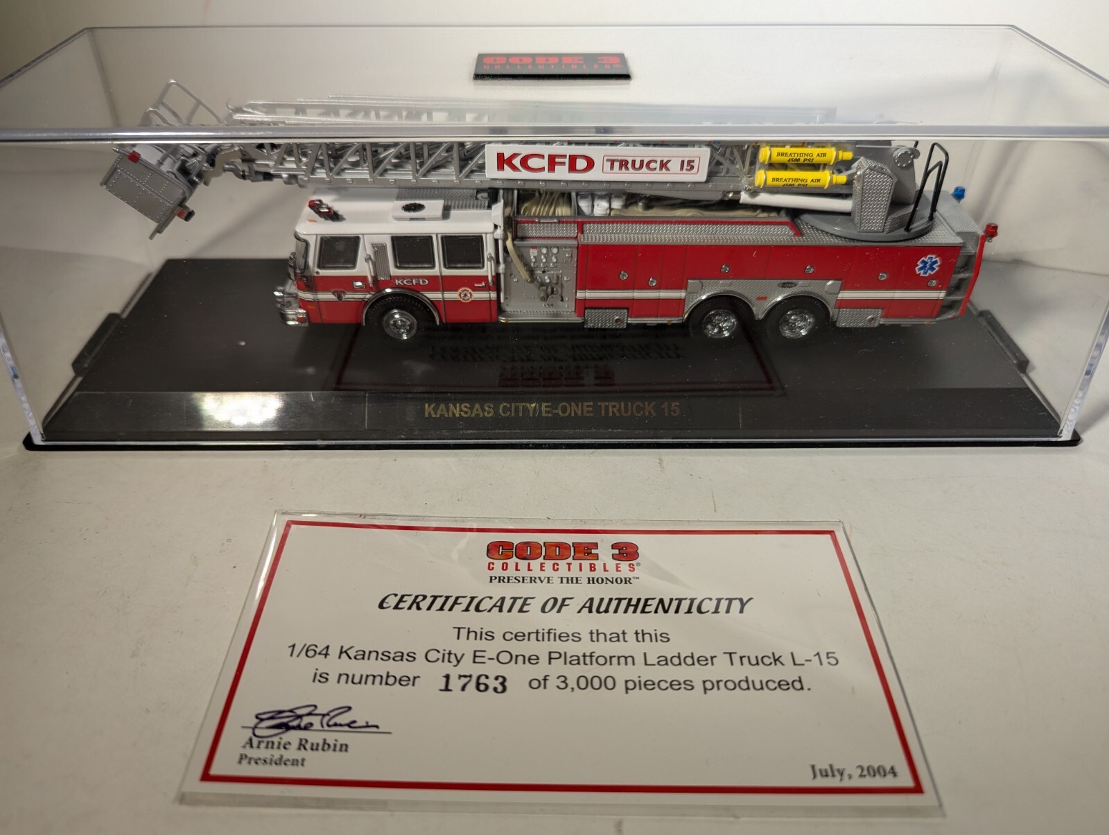 1/64 Code 3 Collectibles Kansas City Fire Dept Truck 15 #12490 | eBay