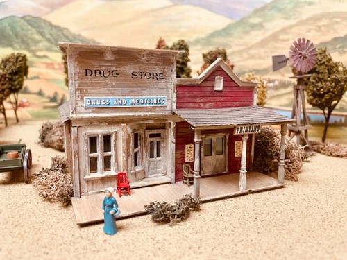 HO Campbell Scale Models prototype KNOTT’S BERRY FARM DRUG STORE ...