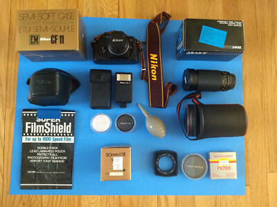 NIKON EM FILM CAMERA 50mm f/1.8 lense SAKAR 67mm Pro Zoom Speedlight SB ...