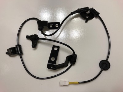 S534 New ABS Wheel Speed Sensor OEM# 956812S500 | eBay