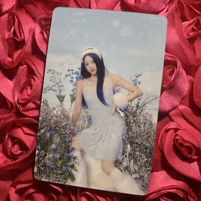 Hong Eun-chae LE SSERAFIM Blue Snow Edition Celeb K-pop Girl Photo Card ...