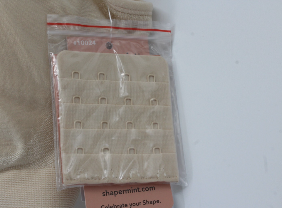 Shapermint Women's Everyday Comfort Straps Wireless Shaping Bra SIZE M ...
