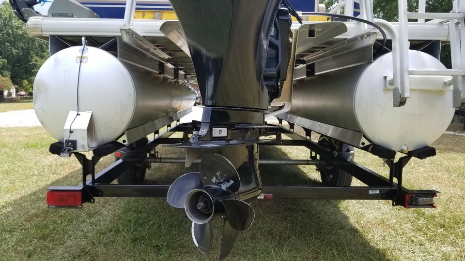 6" Lifting Strakes for Pontoon 21' - 22' Tri-Toon "Sport Performance ...