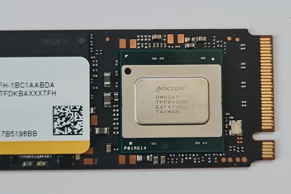 Disque dur SSD Micron MTFDKBA512TFH 512Go M.2 2280 PCIe Gen4 NVMe ...