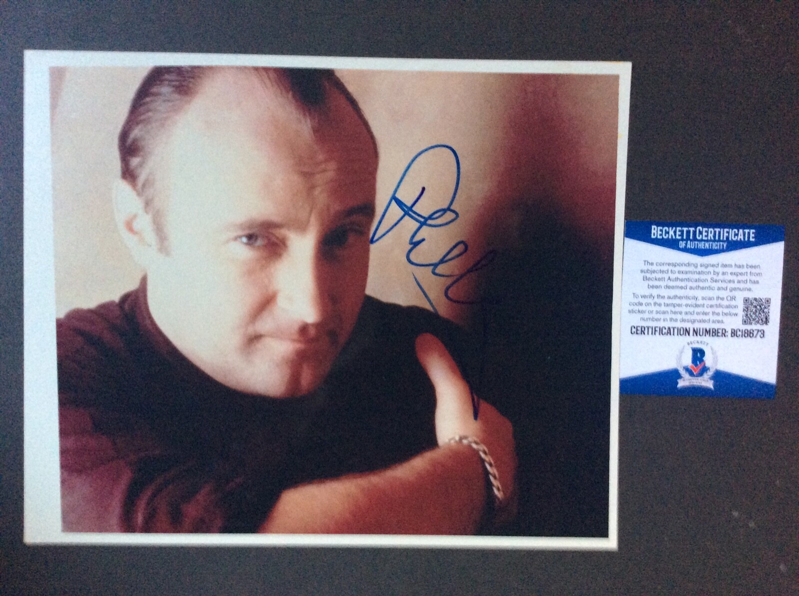 PHIL COLLINS INCREDIBLY RARE SIGNED 8-10 PHOTO BECKETT BAS | eBay