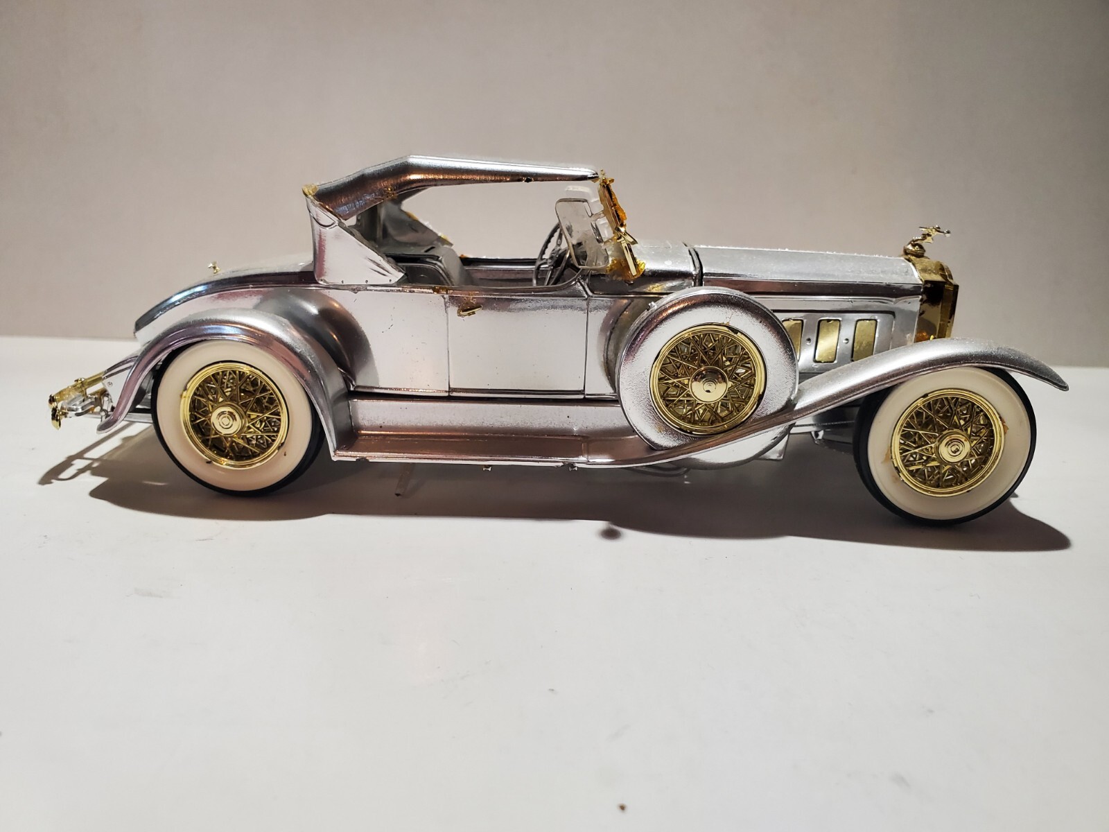 Monogram 1930 Packard Boattail Speedster Silver 1:24 Plastic Model Kit ...