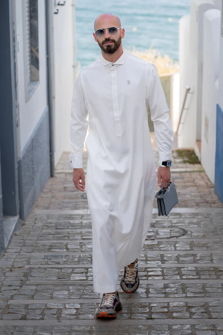 R24 LAWUNG Al-Ameer Adult Men's Thobe Modern Design Arabian Jubbah ...