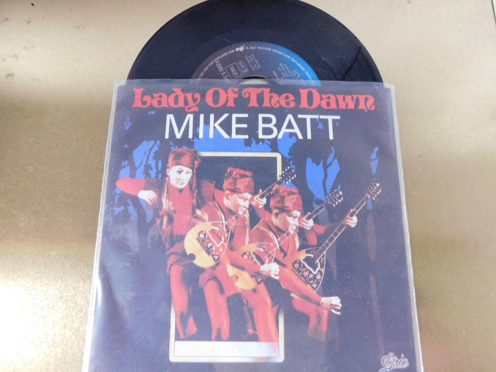 Mike Batt - Lady of the dawn - Vinyl 7" Single | eBay.de