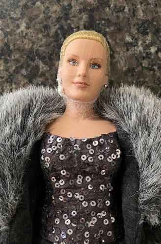 Tonner Doll Full Figured "Emme" MINT | eBay